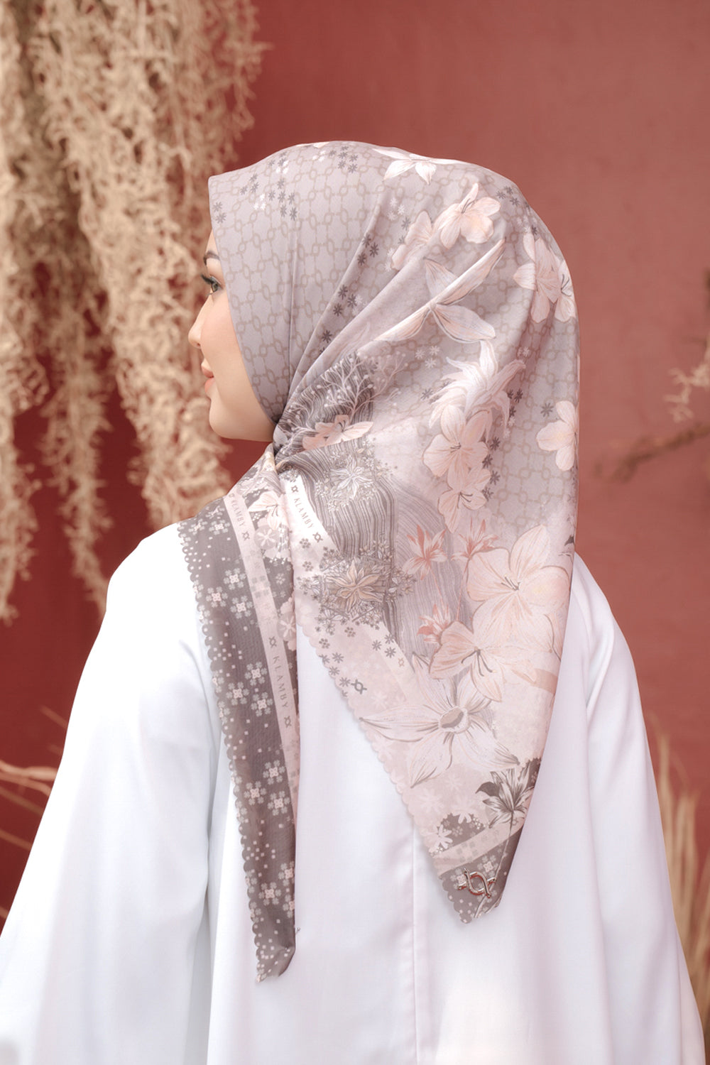 Aria Scarf Cashmere – Wearing Klamby