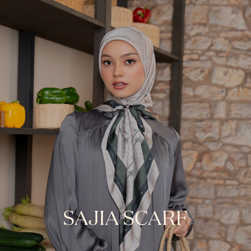 Sajia Scarf – Wearing Klamby